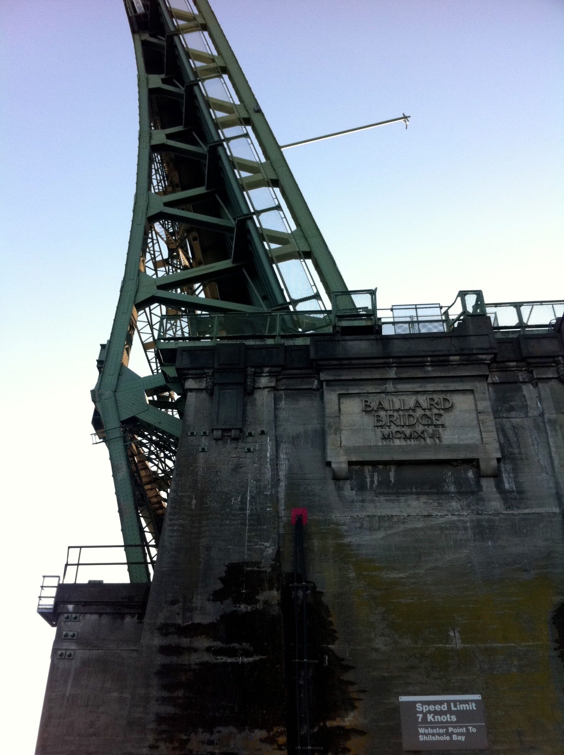 How to Go Kayaking in Seattle's Lake Union - Visit Seattle