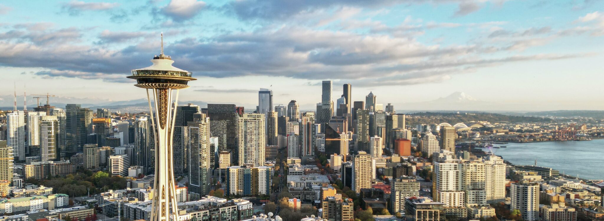 Official Visitors' Guide - Visit Seattle