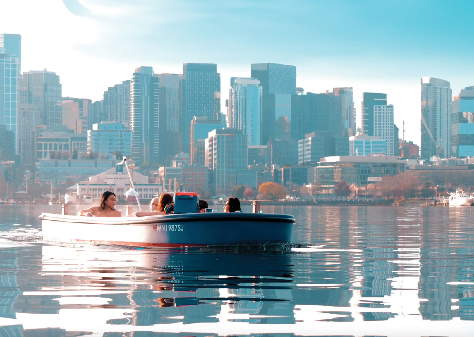 Top Water Activities in Seattle - Visit Seattle