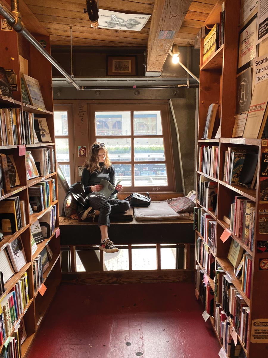 Cozy Activities, Restaurants & Bars - Visit Seattle