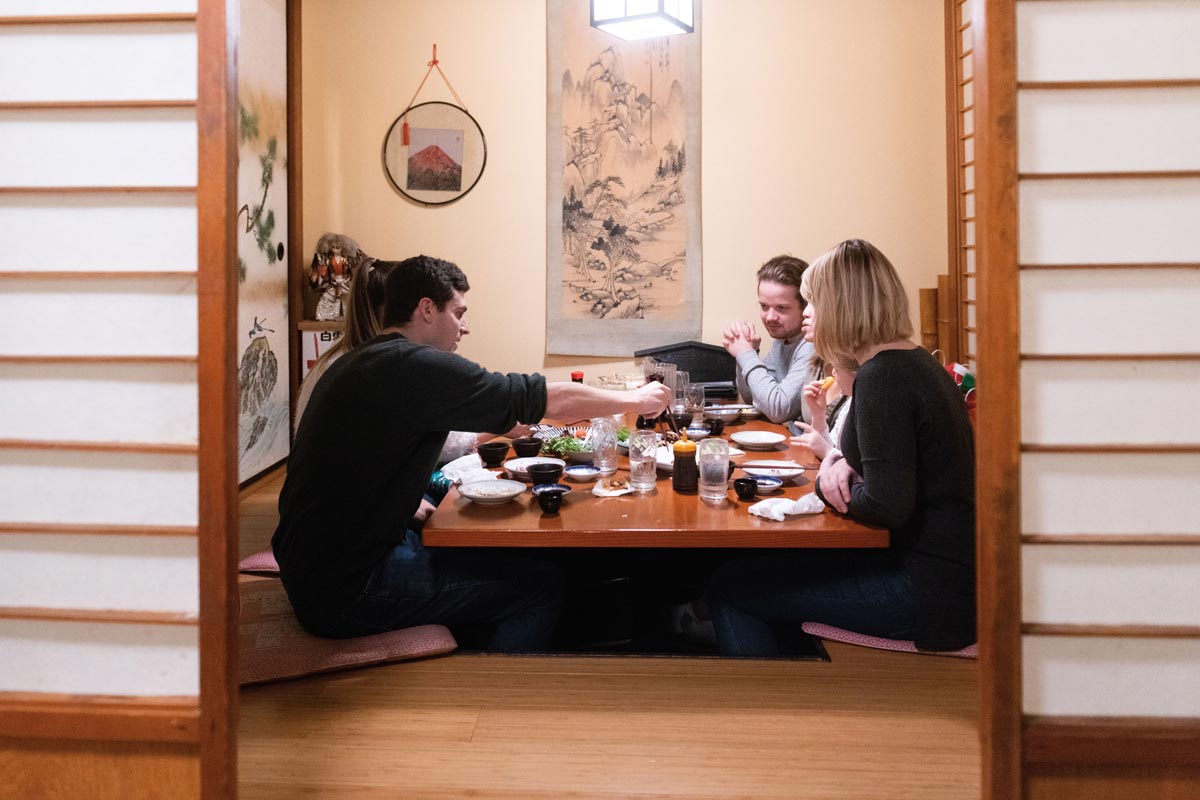 Old-School Seattle Restaurants - Visit Seattle
